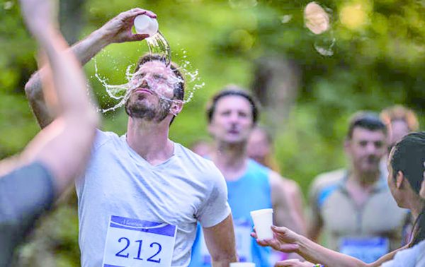 Kenneth 汗水管理教室（一）跑衫要快乾？你錯重點了？ | RUN WOW 跑者世界