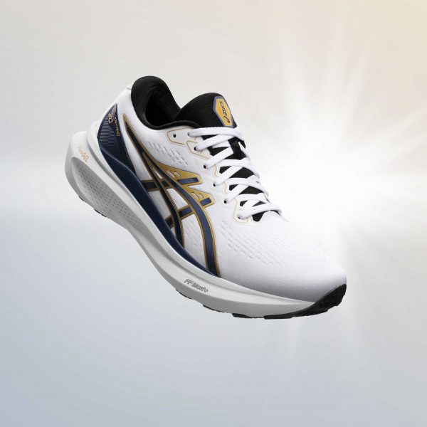 ASICS GEL-KAYANO 30 | RUN WOW 跑者世界